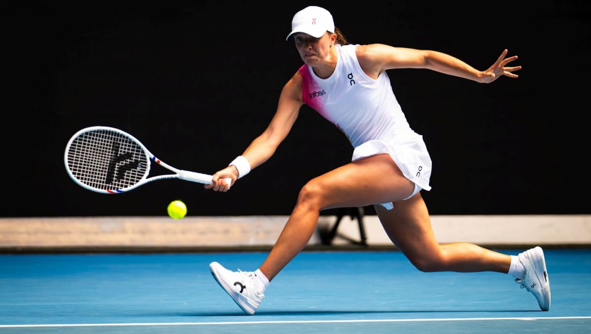 Australian Open. Iga Świątek z awansem do drugiej rundy. Wiceliderka ...