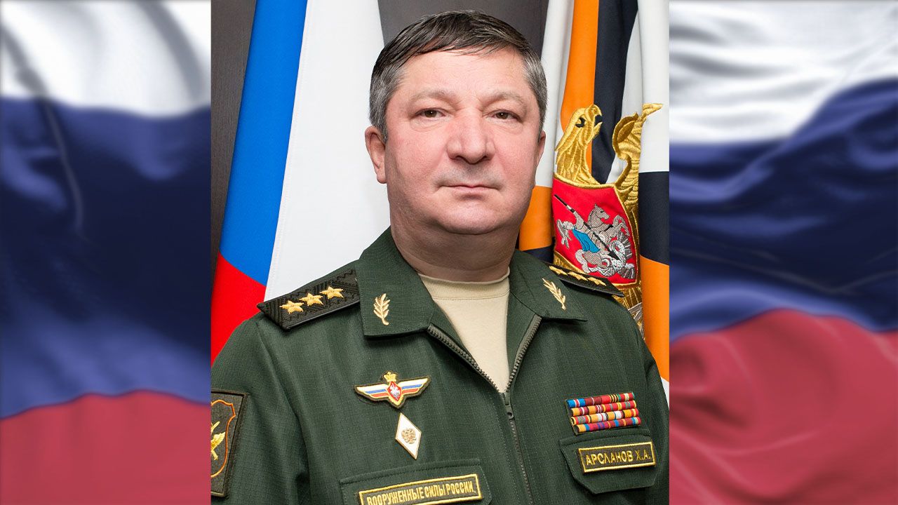 Rosja. Generał Khalil Arslanow, były zastępca szefa Sztabu Generalnego rosyjskiej armii, skazany ...