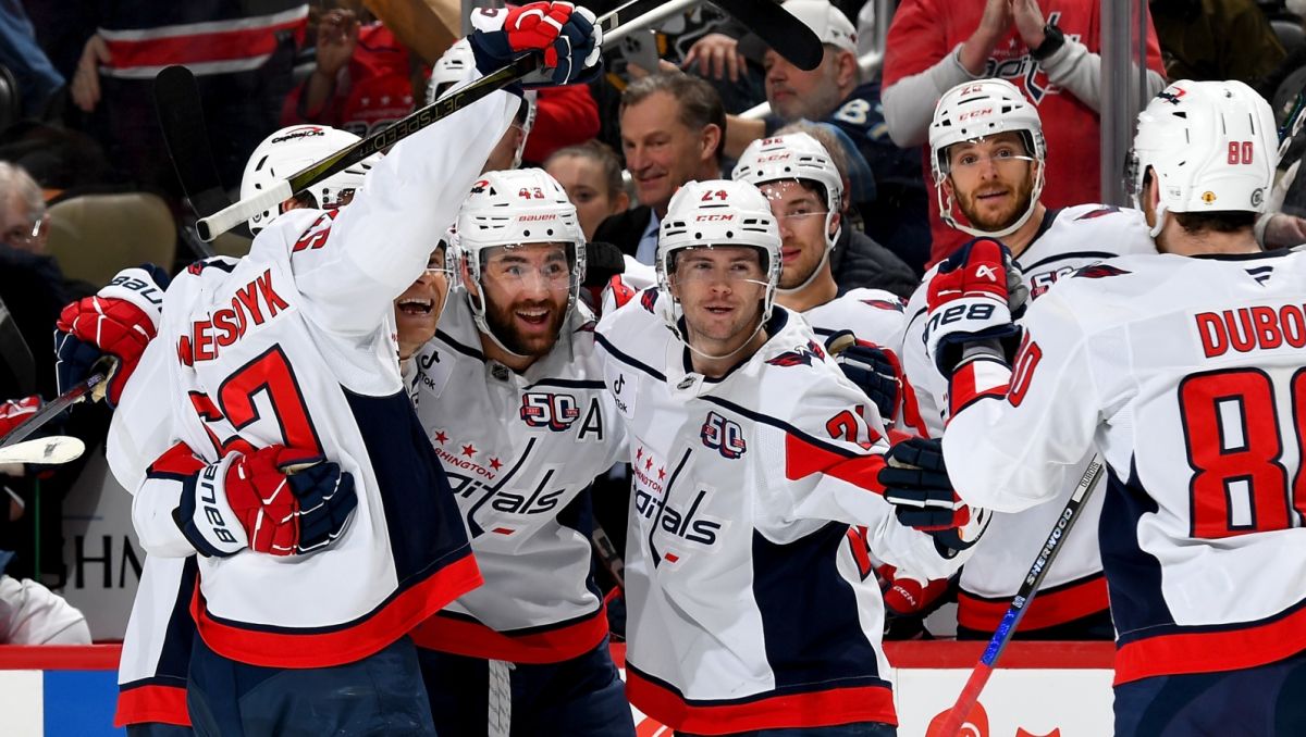 NHL. Lider Washington Capitals lepszy od mistrza Florida Panthers, Aleksandr Owieczkin bez gola ...