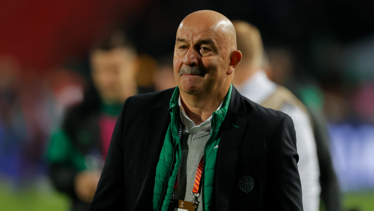 Stanisław Czerczesow zwolniony z Ferencvarosu po kompromitacji w ...