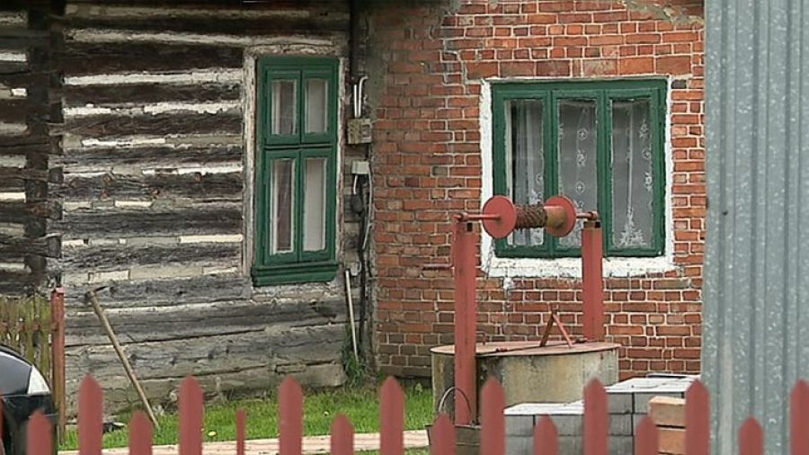 Zabójstwo pod Stalową Wolą. Nie żyją dwie osoby, a trzecia jest w ... Zabójstwo pod Stalową Wolą. Nie żyją dwie osoby, a trzecia jest w ...