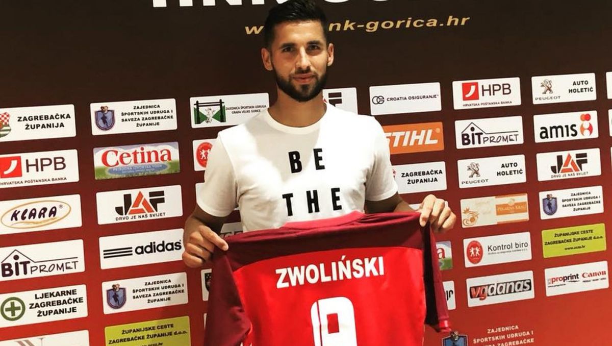 Łukasz Zwoliński z golem. Walczy o króla strzelców | TVP SPORT