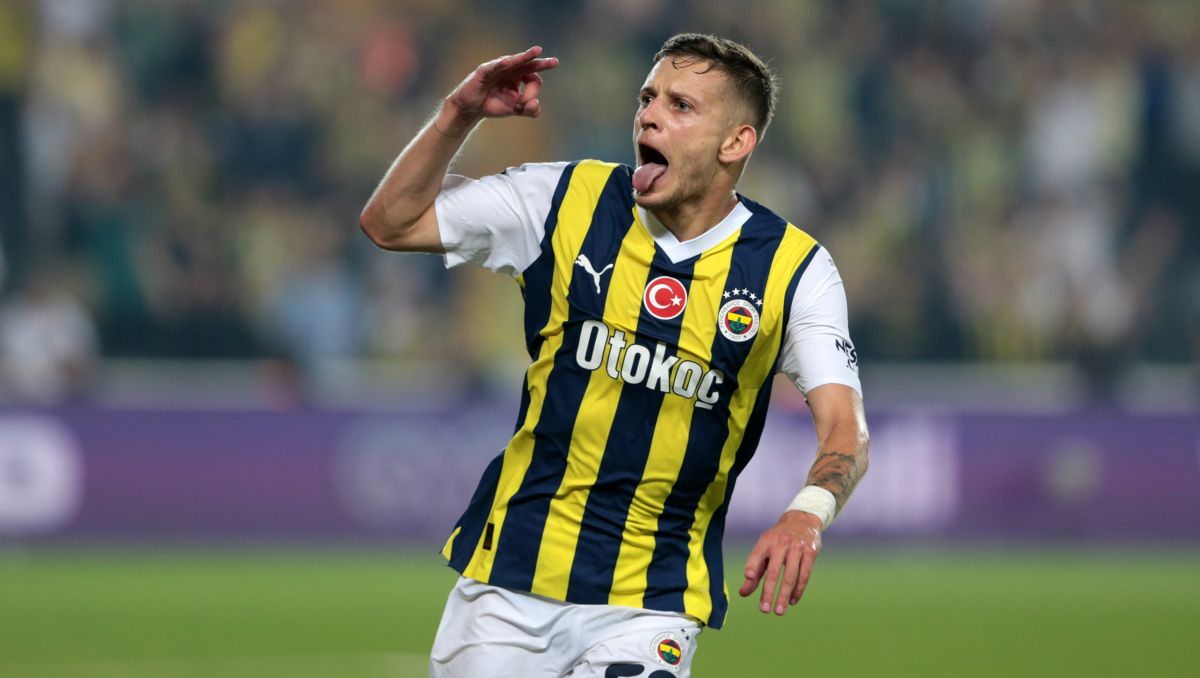 Sebastian Szymański zachwyca w Fenerbahce. Media: klub chce za Polaka ...