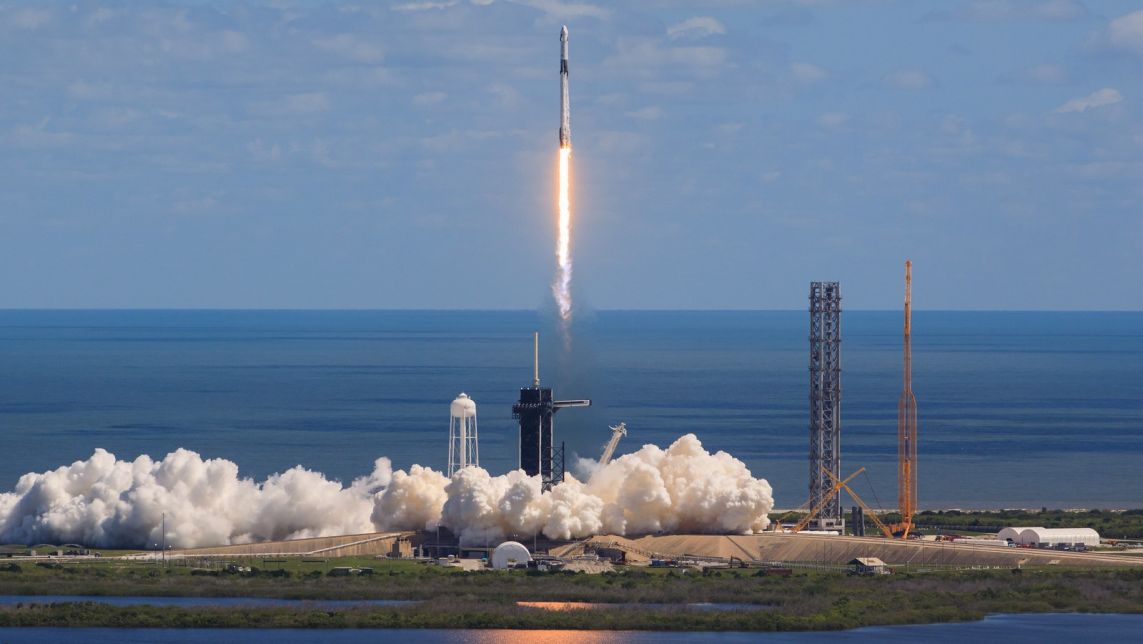 W niedzielę rusza załogowa misja na ISS. Jak obserwować dokowanie?