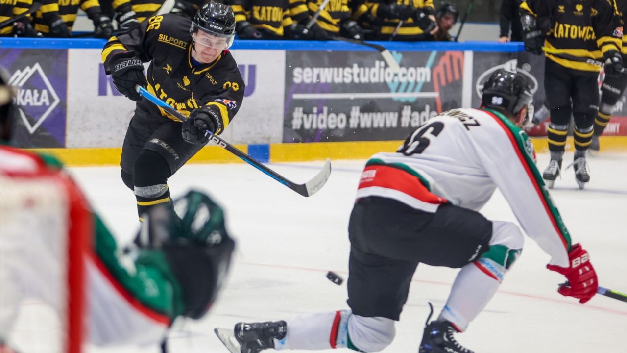 Nowy trener hokejowego GKS-u Tychy Pekka Tirkkonen przed finałem Superpucharu Polski z GKS-em ...