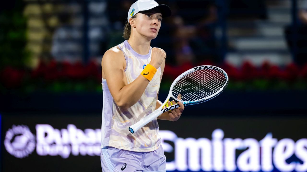 Ranking WTA: Iga Świątek ciągle liderką, Magda Linette dalej na 21 ...