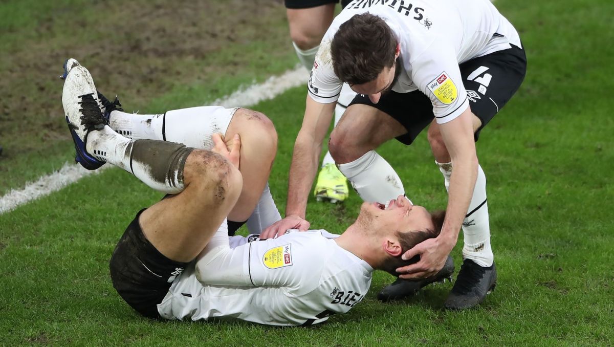 Sprawdził się czarny scenariusz. Krystian Bielik zerwał więzadła ... Sprawdził się czarny scenariusz. Krystian Bielik zerwał więzadła ...