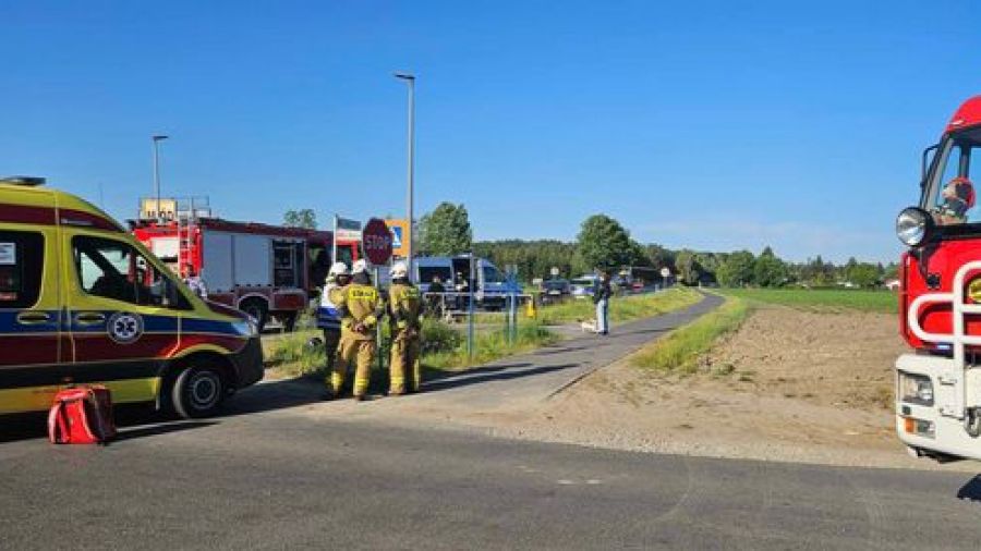 Wypadek Kórnik Śrem motocyklista droga nr 434 (fot. czytelnik) Wypadek Kórnik Śrem motocyklista droga nr 434 (fot. czytelnik)