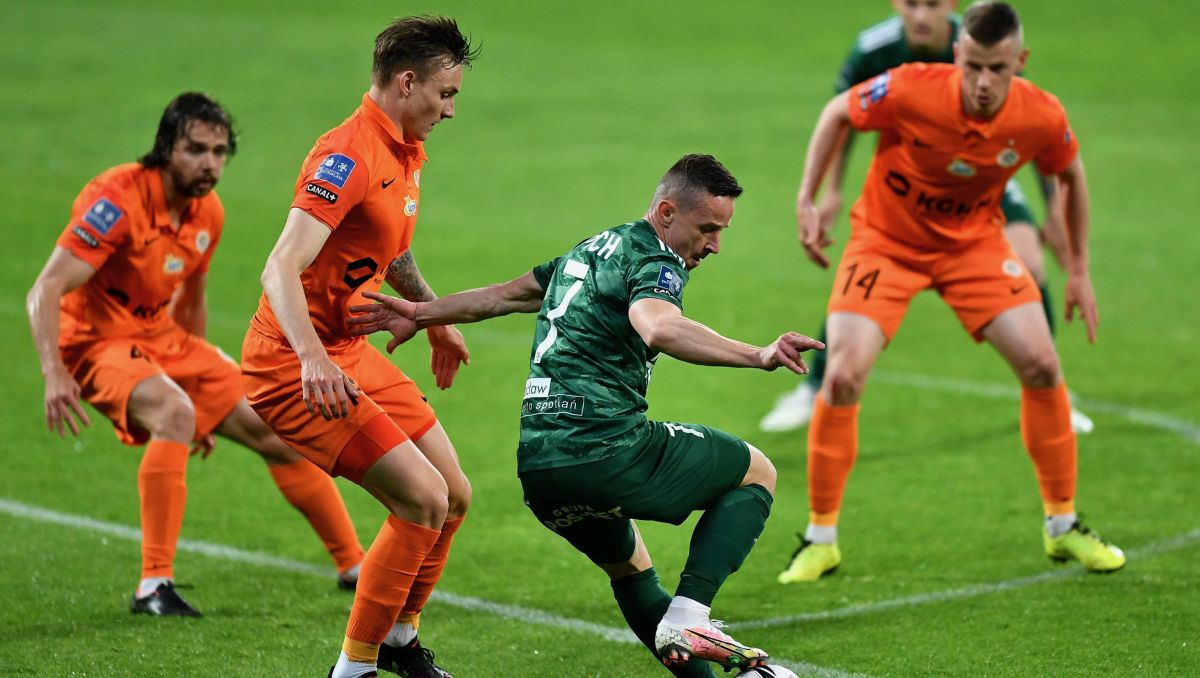 PKO Ekstraklasa: Adam Buczek zastąpił Hannego Lee w roli dyrektora ...