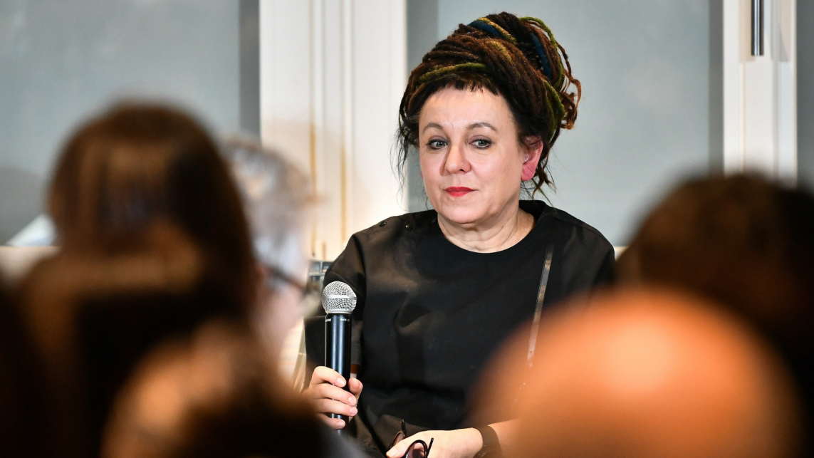 Ludzie świata. Co wiemy o Oldze Tokarczuk?