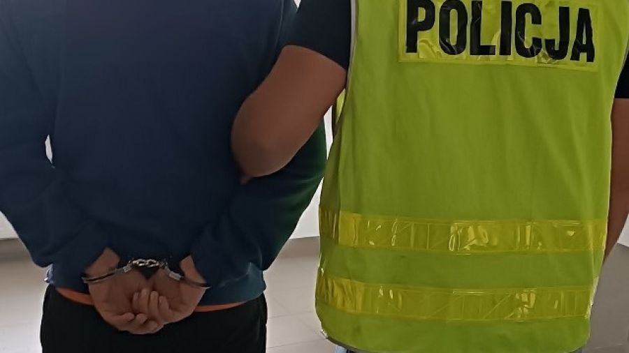 Na potęgę kradł paliwo z ciężarówek. 33-letni mieszkaniec Więcborka ... Na potęgę kradł paliwo z ciężarówek. 33-letni mieszkaniec Więcborka ...
