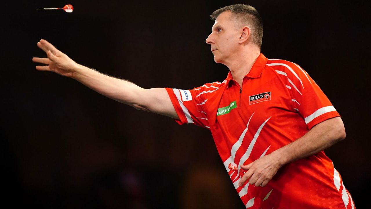 Krzysztof Ratajski – Alexis Toylo. Darts – MŚ PDC, Londyn – 1. runda ...