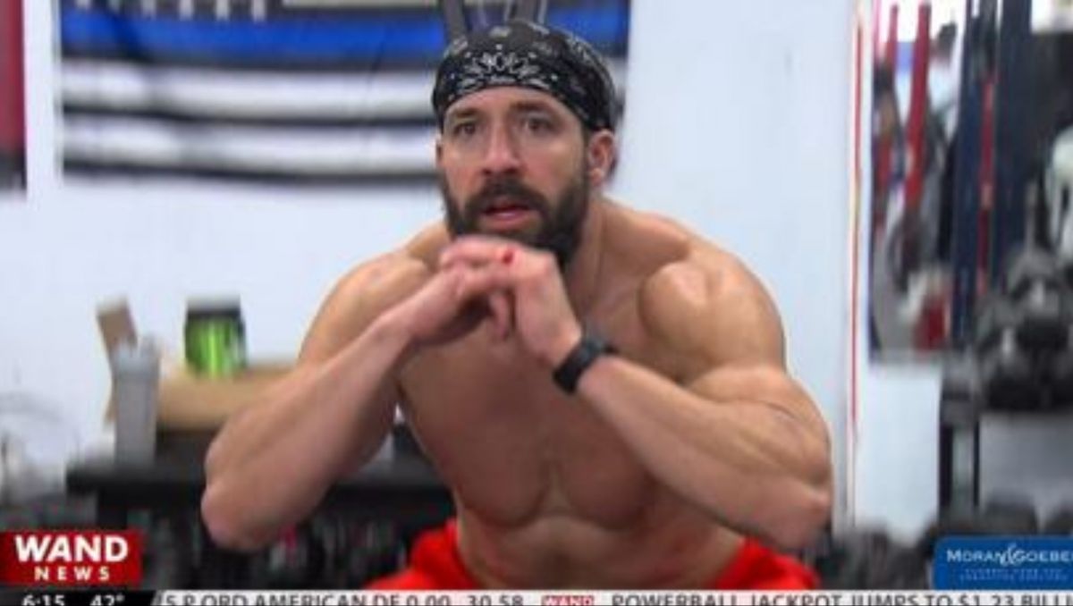 Niesamowity rekord pobity! Ponad 26 tysięcy przysiadów | TVP SPORT