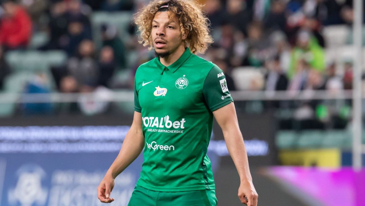 PKO Ekstraklasa. Jayson Papeau odszedł z Warty Poznań do Rapidu ...