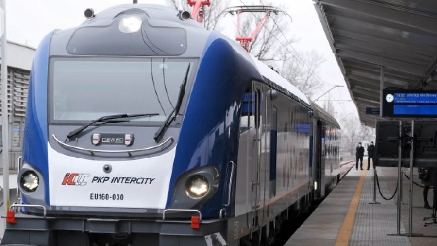 PKP SA i PKP Intercity włączają się w kampanię #SzczepimySię