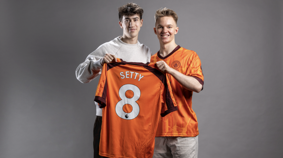 Manchester zachwyca się Polakiem. Przywitał go sam Haaland! [WYWIAD ...